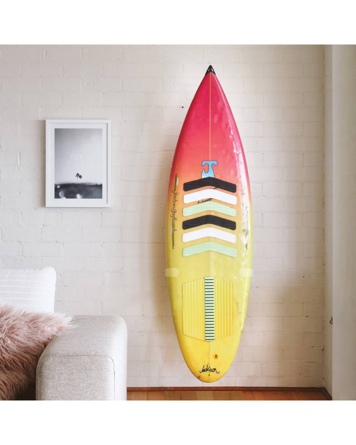 Buy the Ocean and Earth Invisible Wall Display Rack Clear Online Now ...