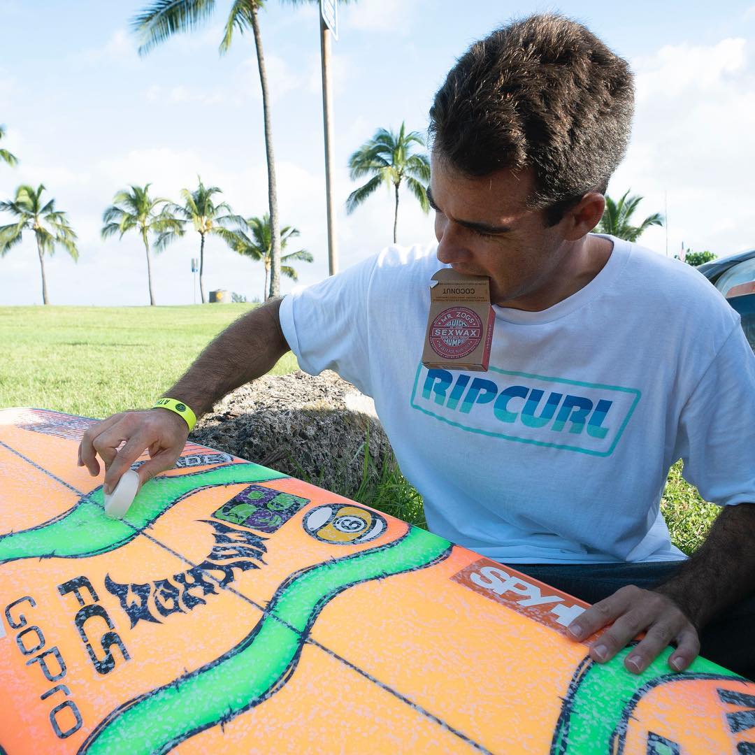 The Ultimate Guide to Waxing Your Surfboard | Boardcave USA